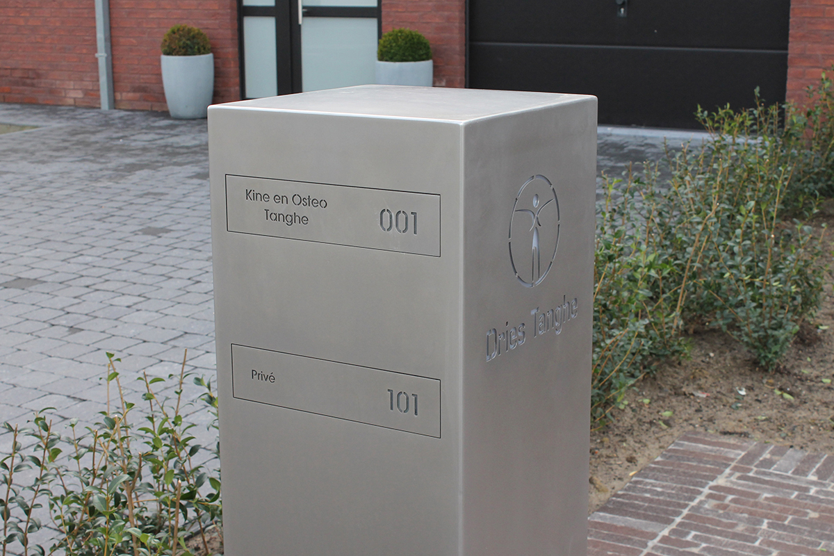 ARDUO - A mailbox that stands out!